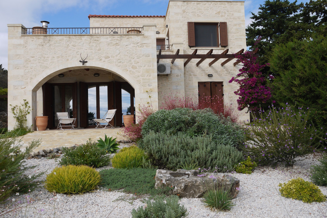 CRETAN GARDEN - Couture Gardens